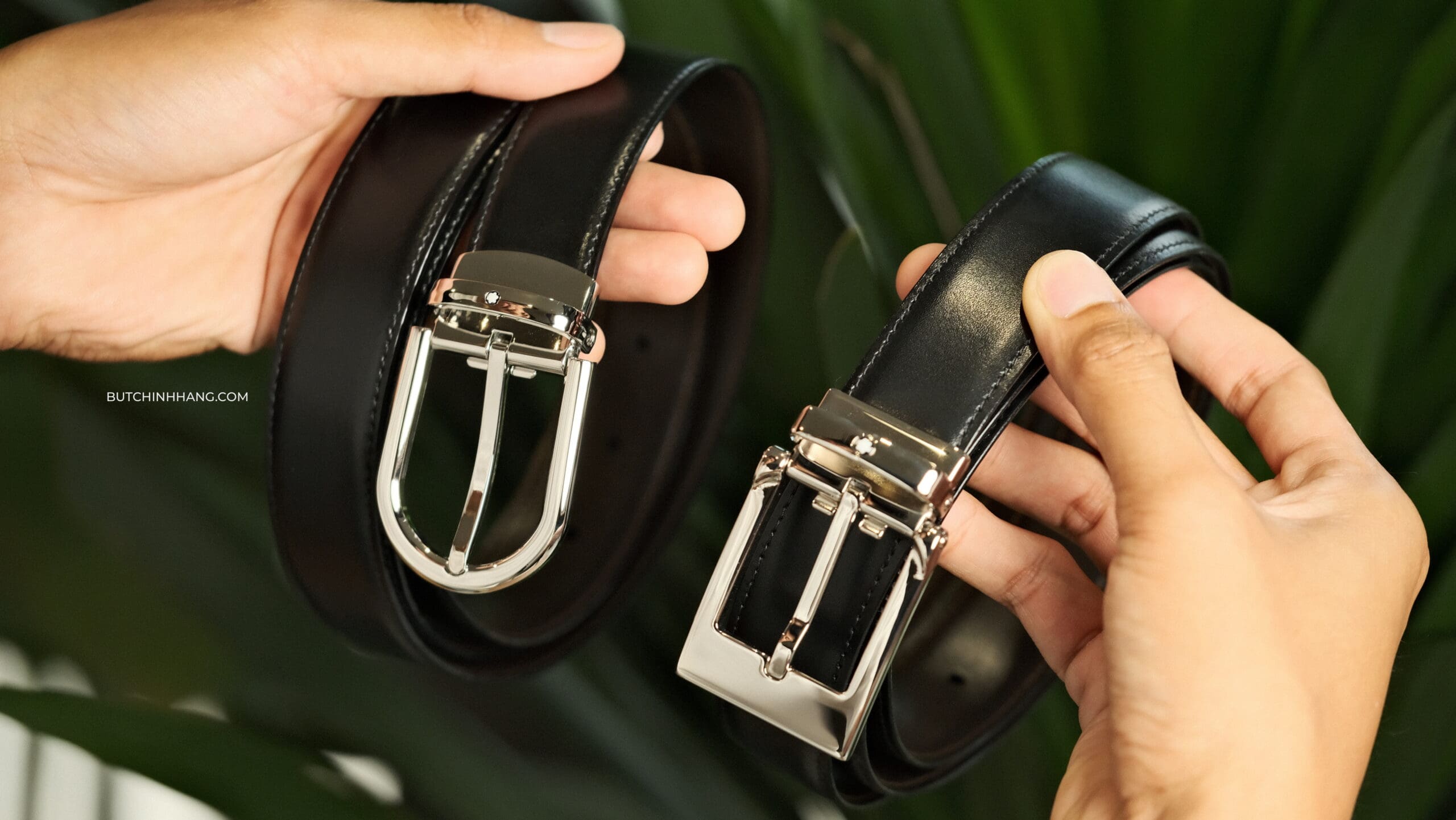 Hai mẫu thắt lưng sang trọng đến từ Montblanc 9774 và 123890, thể hiện ...