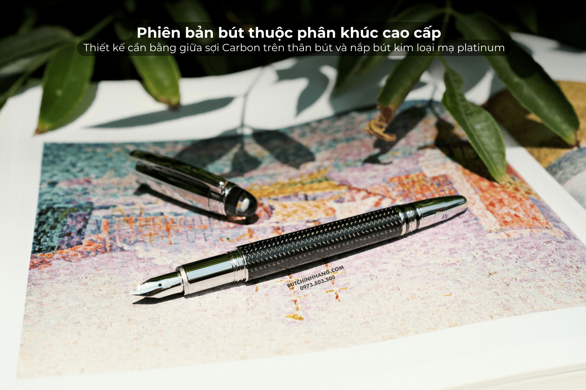 Hàng nghìn sợi carbon đan chéo trên thân bút Montblanc Starwalker ...