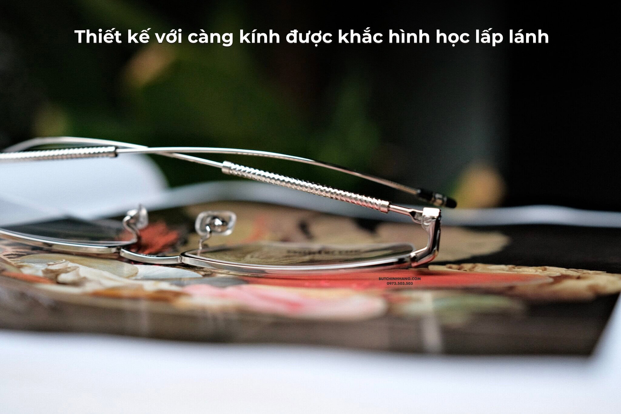 Mẫu gọng kính lấp lánh từ MBlanc - Phiên bản Semi – Rimless Silver ...